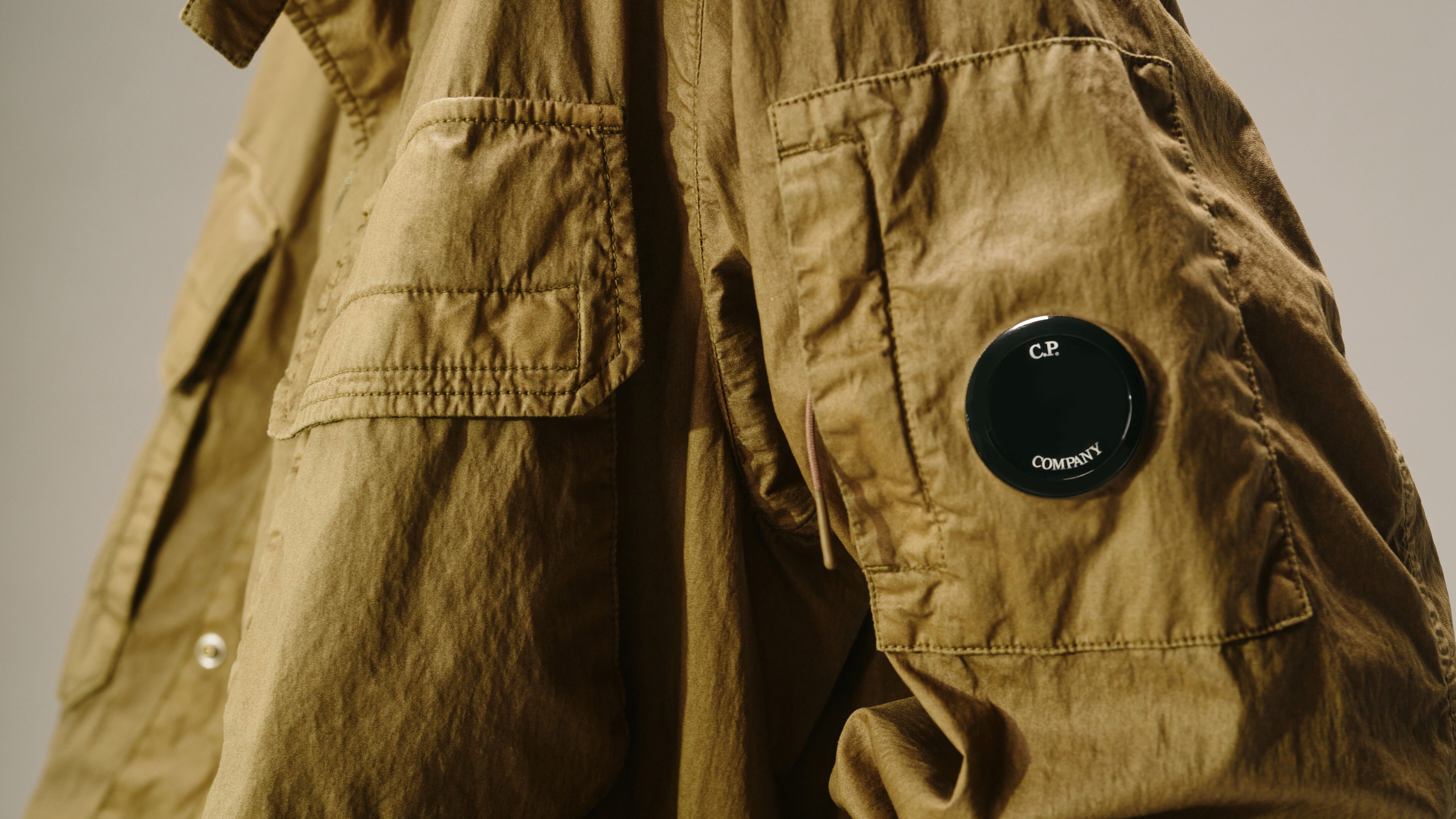 Goggle Jacket - Jacke mit Brille in Kapuze | C.P. Company