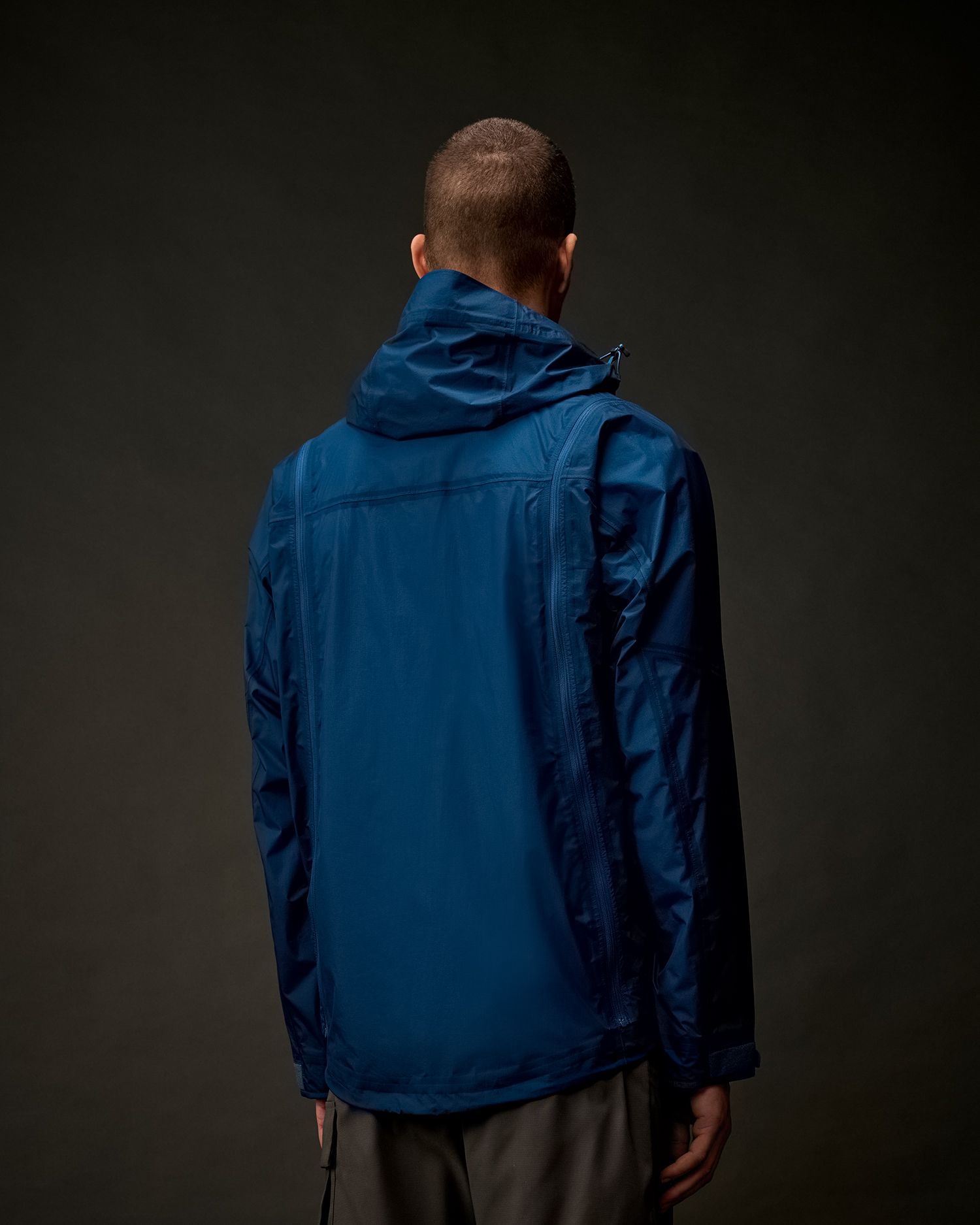 Blue Metropolis Series Pertex® Transformable Jacket | CPC UK Online Store