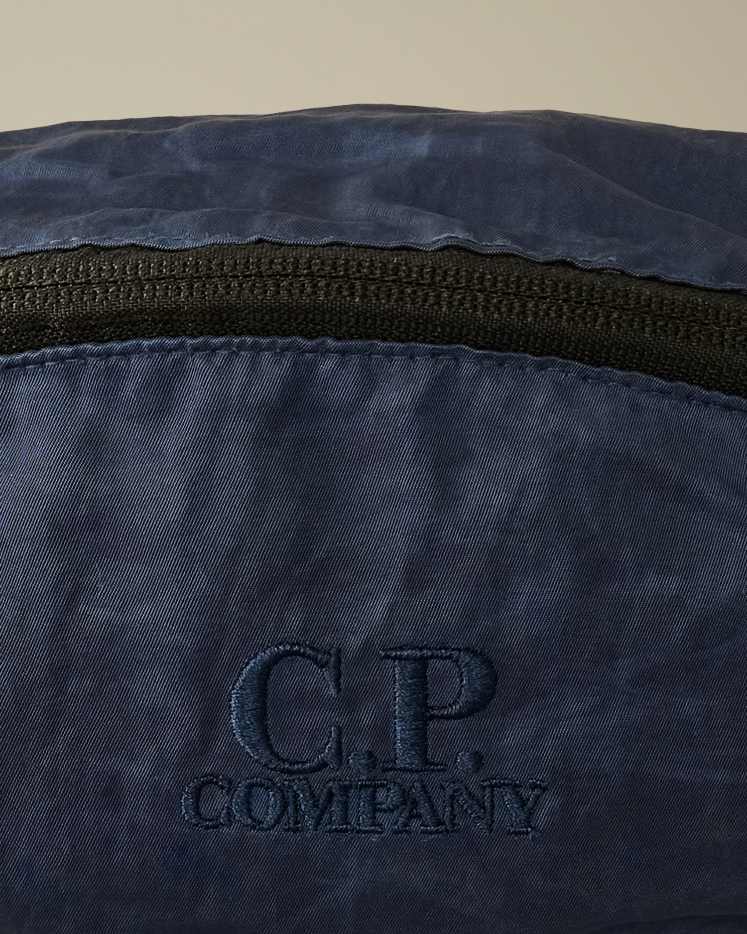 Kids Nylon B Logo Zipped Waistbag | CPC JP Online Store