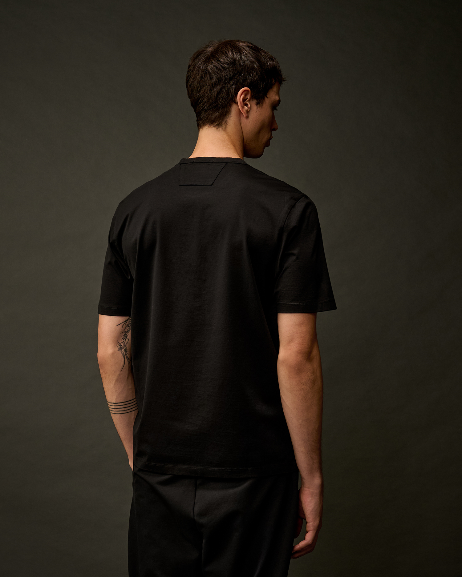 The Metropolis Series Mercerized Jersey Logo Badge T-Shirt | CPC USCA ...